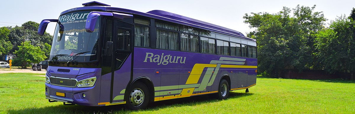The multiple benefits of hiring bus services for a corporate event ...